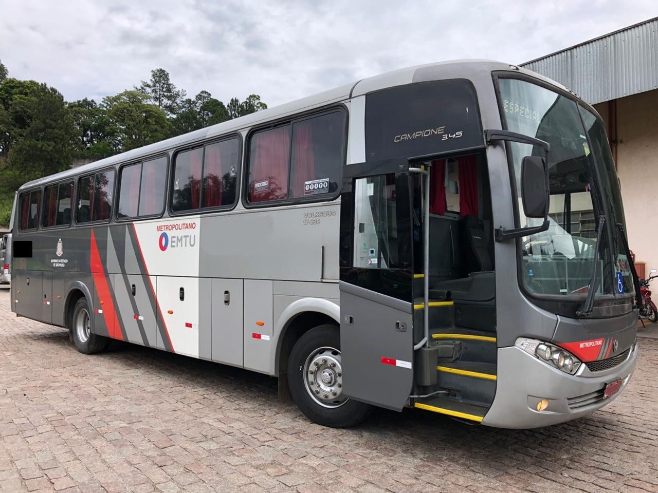 MOTOR DIANTEIRO COMIL CAMPIONE 3.45 ANO 2013/2014 | VOLKS 17.230 | 48 ...